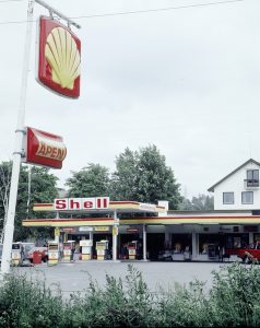 Bensinstasjonen – mye mer enn bensin - Riksantikvaren